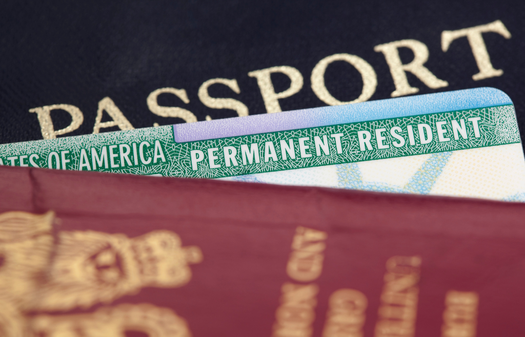 USCIS Extends Green Card Renewal Validity Period